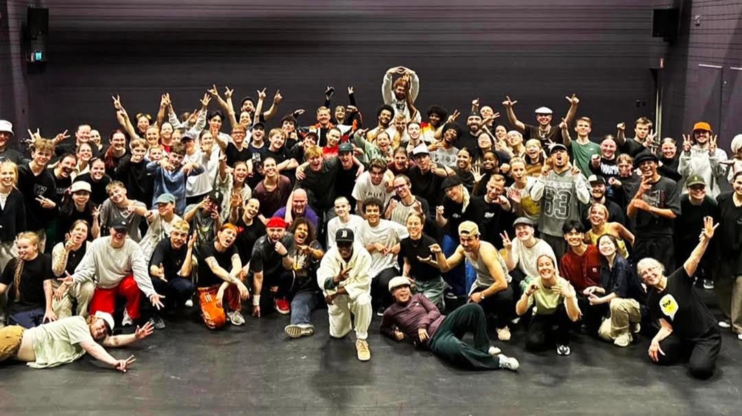 A thousand artistic possibilities in a uniquely multi-faceted ...